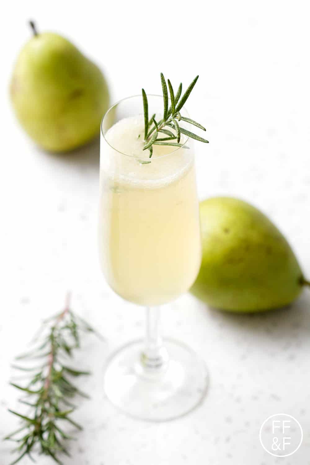 Rosemary Pear Sparkler | The Honest Spoonful